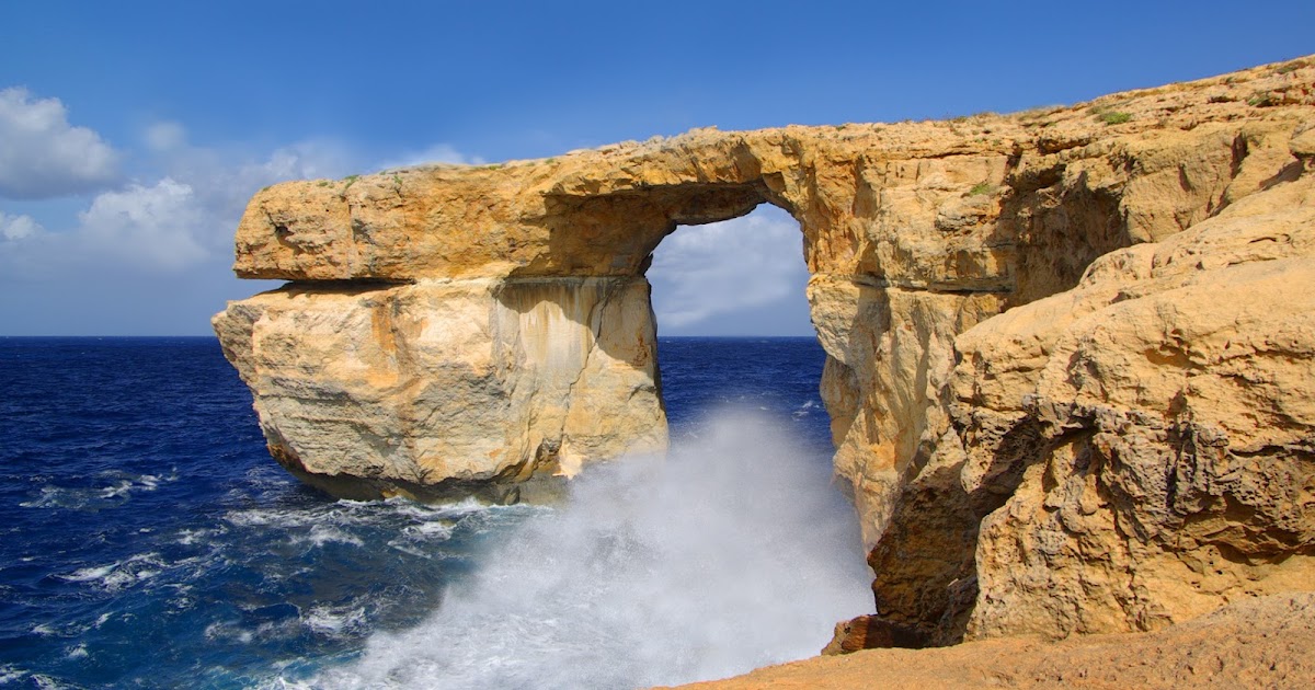 NixPages: AZURE WINDOW, MALTA