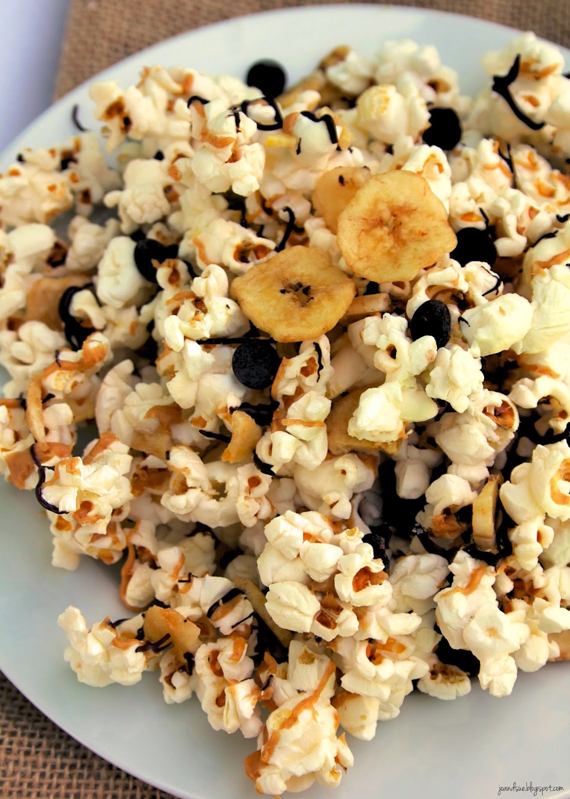 Jo and Sue: Chunky Monkey Popcorn