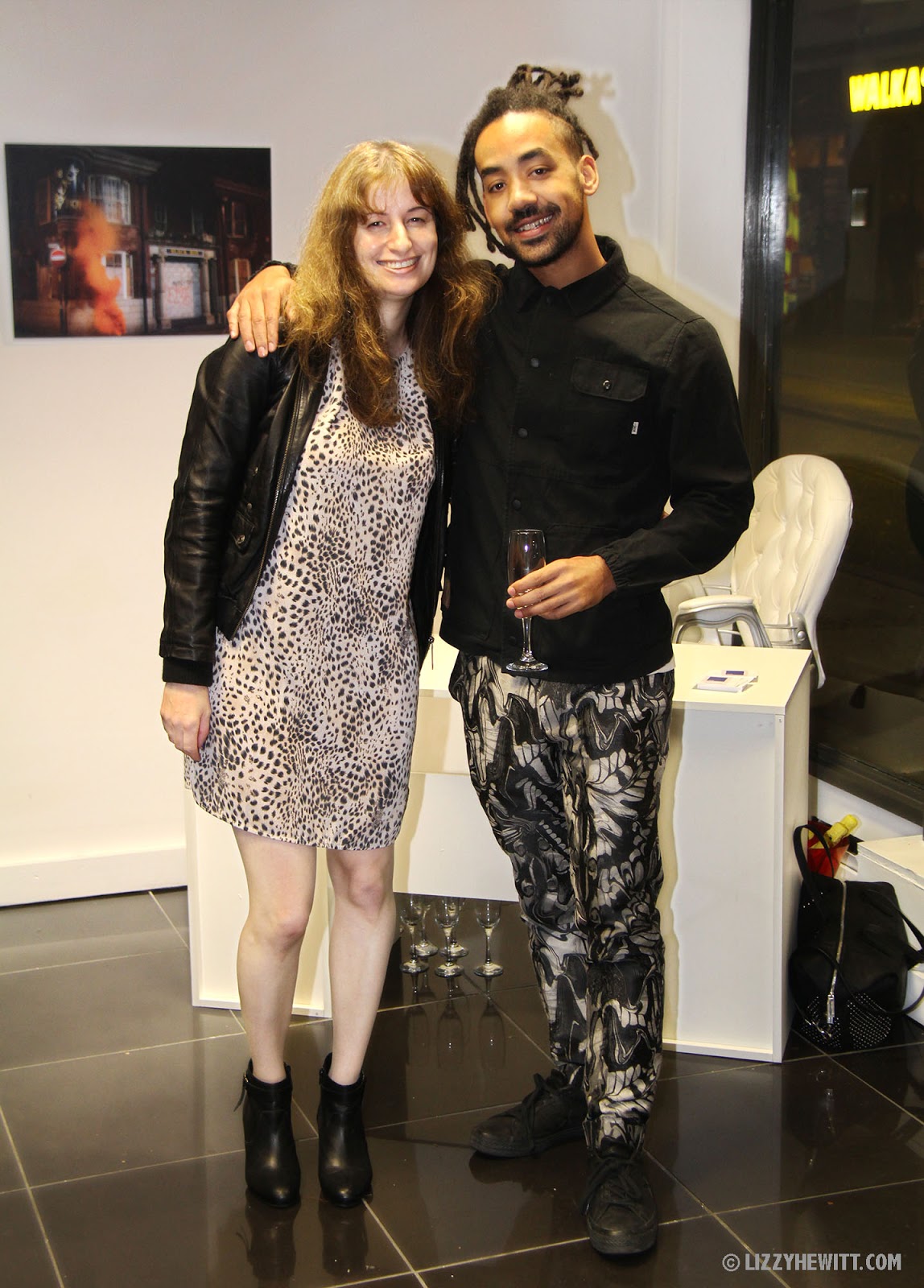 LIZZYHEWITT ... ARTIST