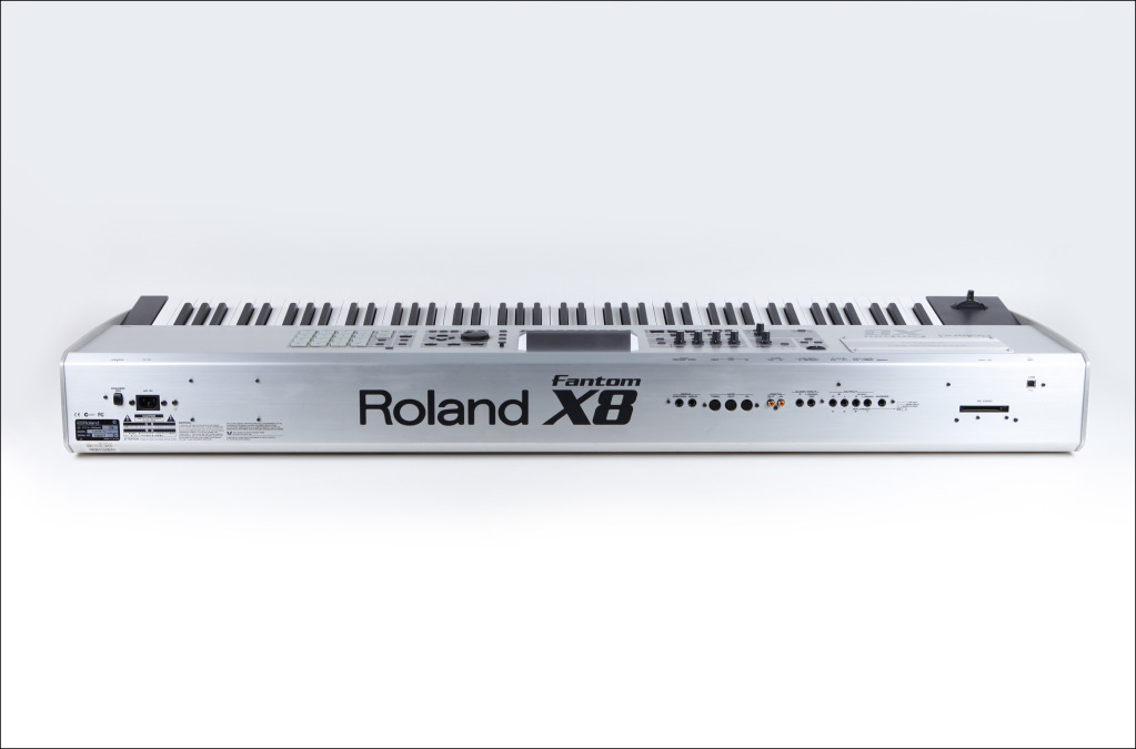MATRIXSYNTH-B: Roland Fantom X8 keyboard