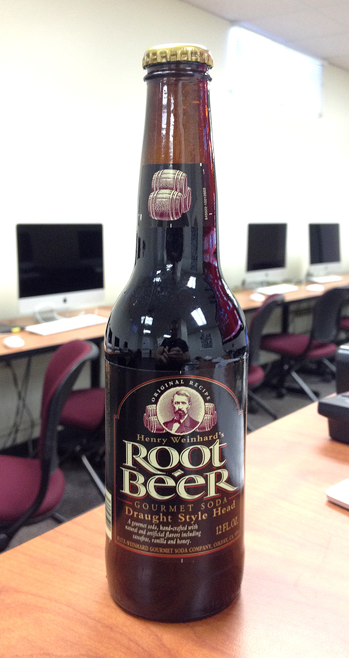 Steve's Root Beer Journal: Henry Weinhard's Root Beer
