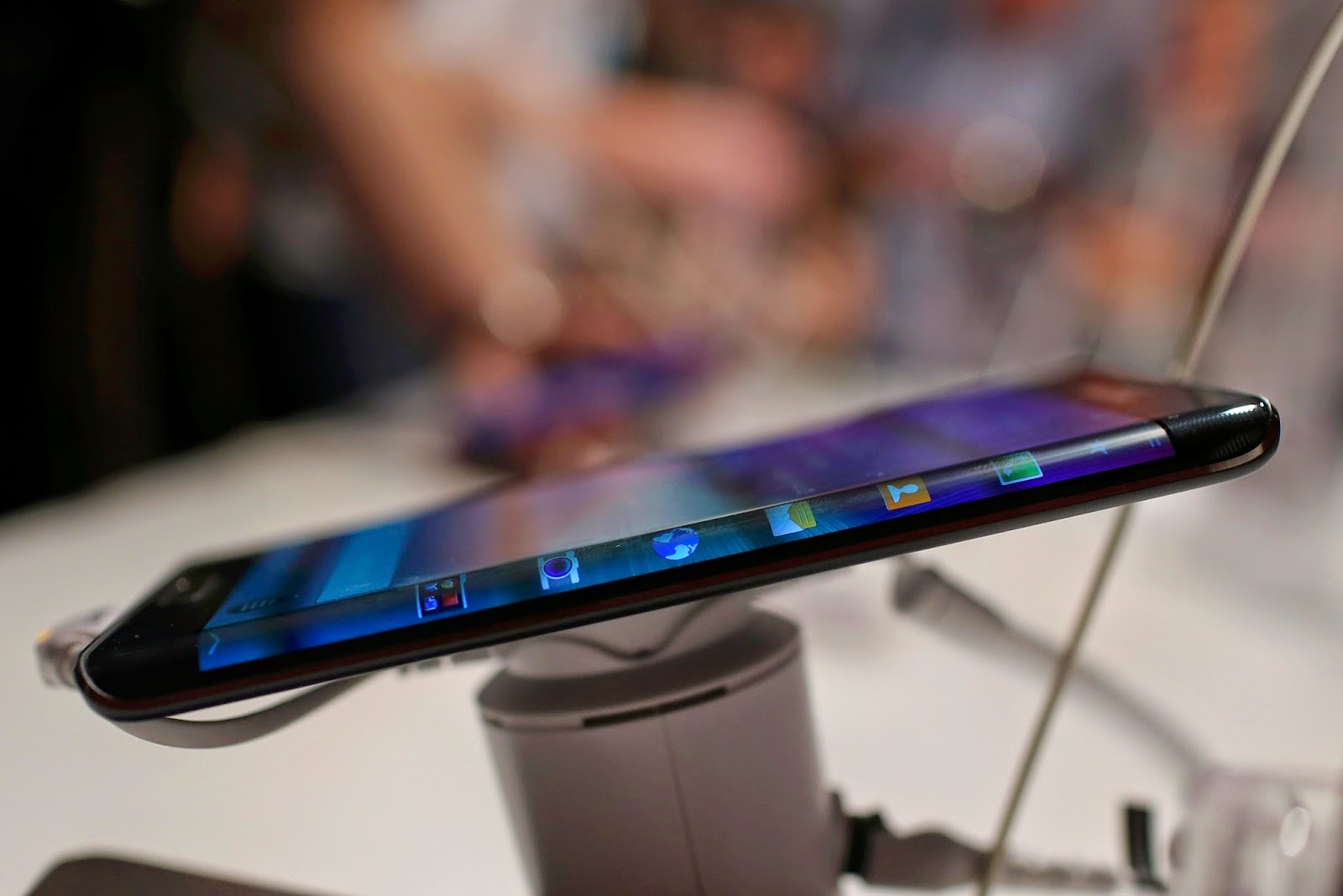 El Parroquiano: Samsung presentó los nuevos modelos de su línea de ...