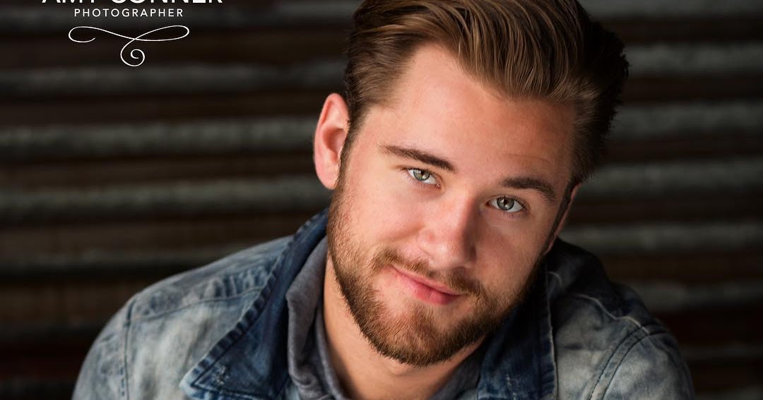 El Lavadero de las Muñecas: FILTRAN FOTOGRAFÍA Y VIDEO ÍNTIMO DE ACTOR DE DISNEY