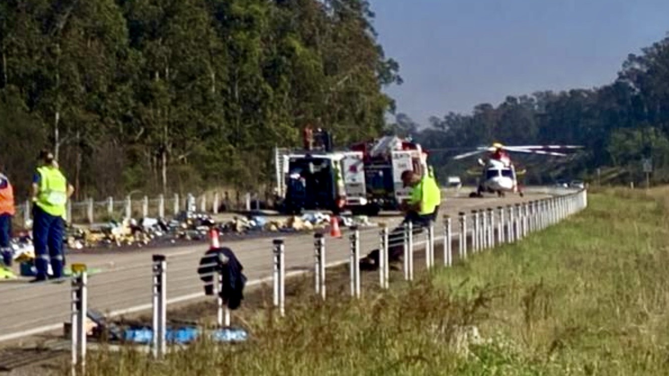 2NURFM Hunter News: Truck Crash Causing Delays on Hunter Expressway