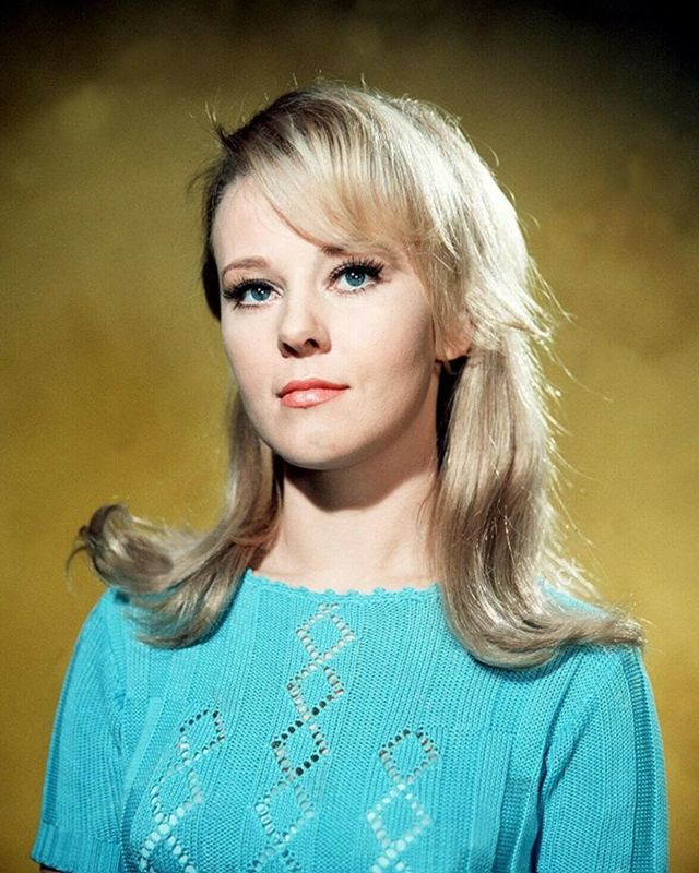 35 Fabulous Photos of Danish Beauty Yutte Stensgaard During Her Short ...