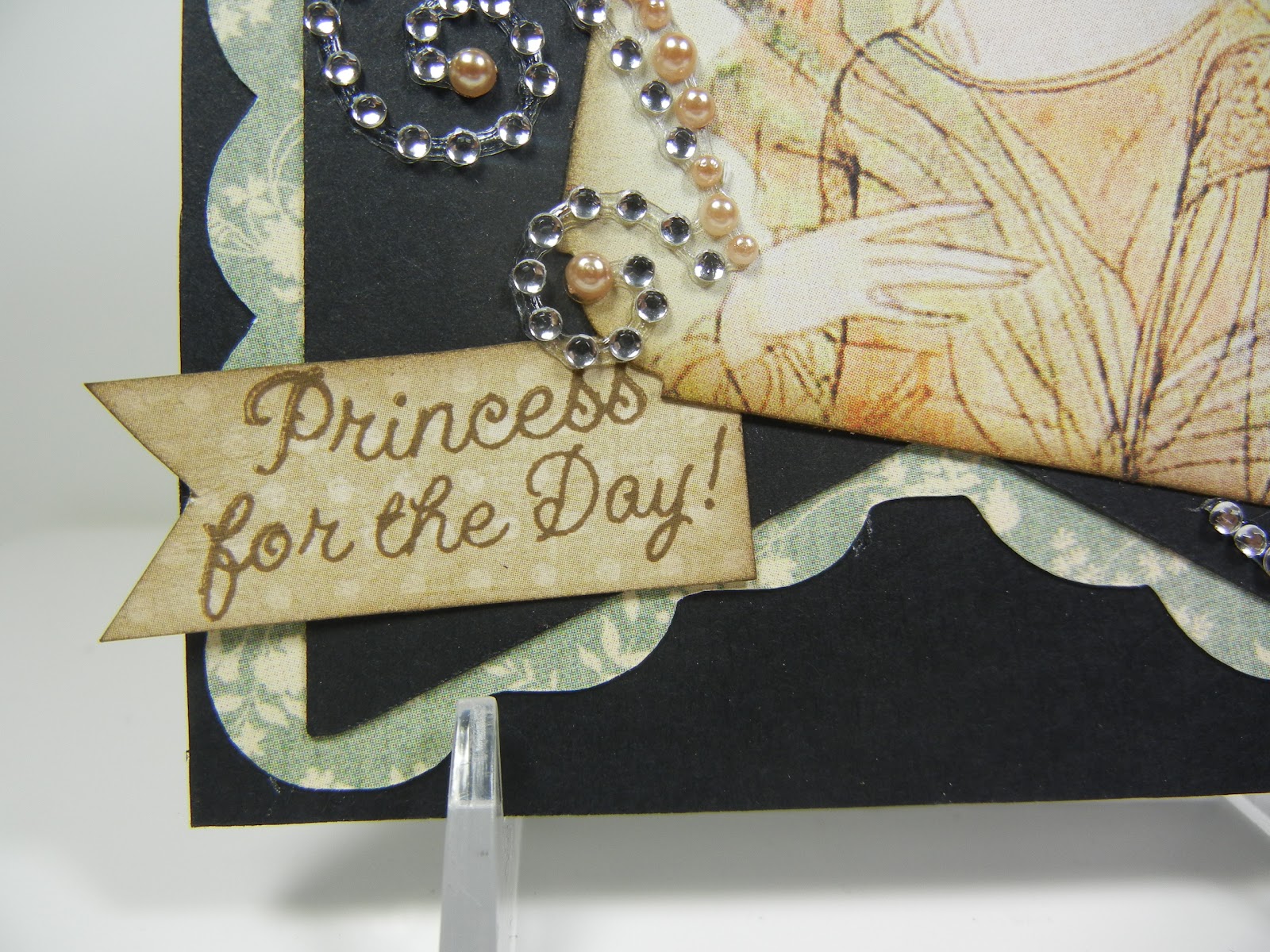 The Scrapbooking Queen: The Queen's Royal Court... Designers