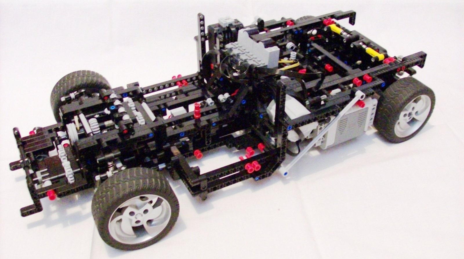 Sheepo's Garage: SuperCar 2009 Complete Chassis
