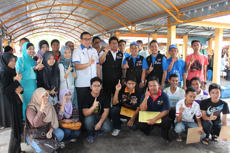 #JDAB2012 : Dato' Sahol Terima 3781 Permohonan Lepasan SPM Setakat ini ...