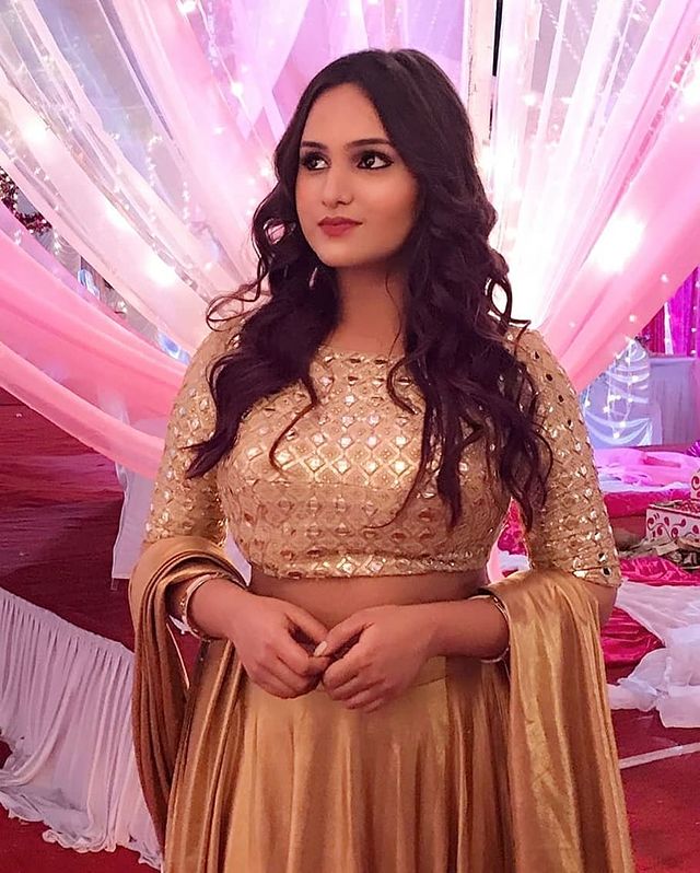 Aliya Naaz Web series, Movies, Pictures, Wiki, Age, Affairs, Husband ...