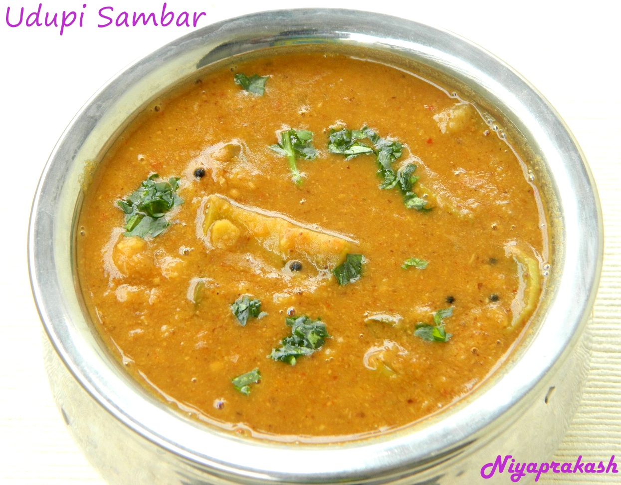 Niya's World: Udupi Sambar (with coconut paste)