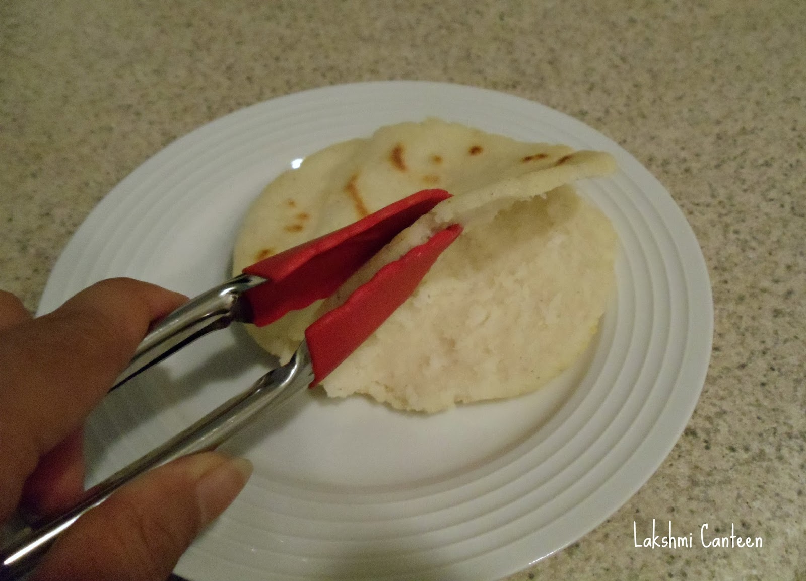 Lakshmi Canteen: Vegetarian Arepas