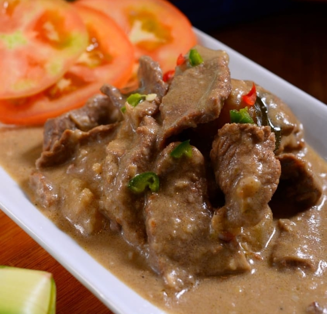 HIDUP BERDIKARI: RESEPI KURMA DAGING KLASIK