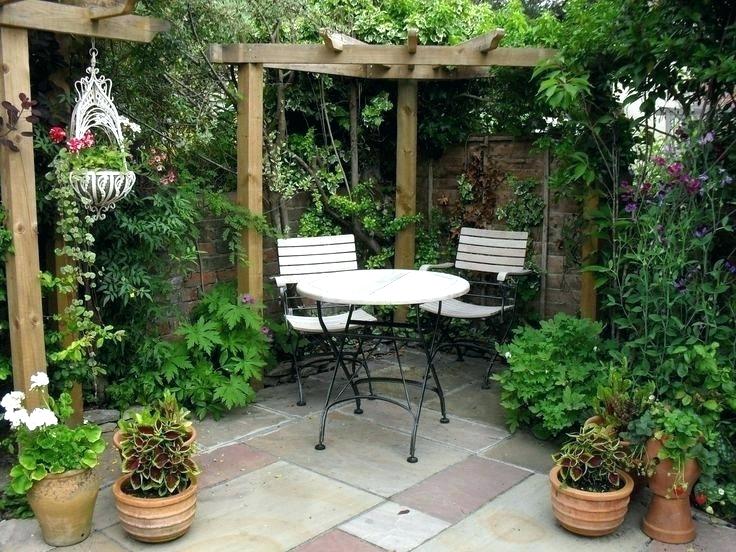 65 Very Small Garden Ideas On A Budget - Home and Garden Ideas