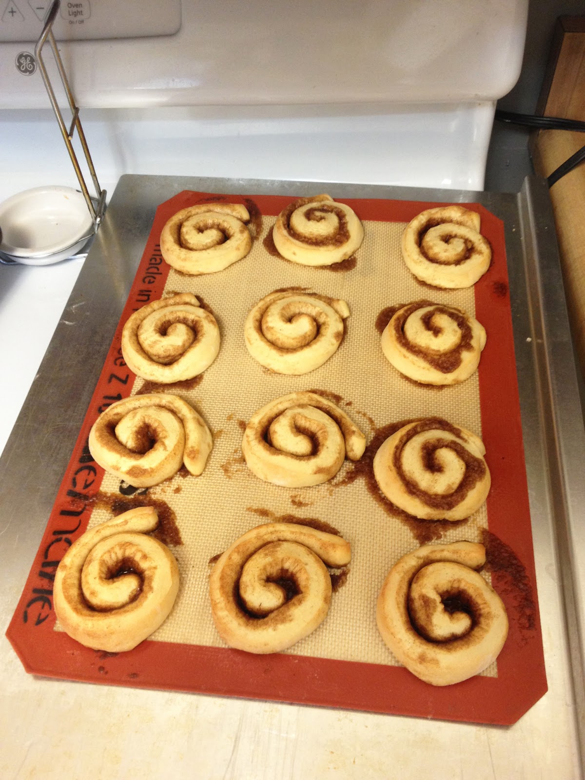 The Almost Perfectionist: Cinnamon Roll Sheep