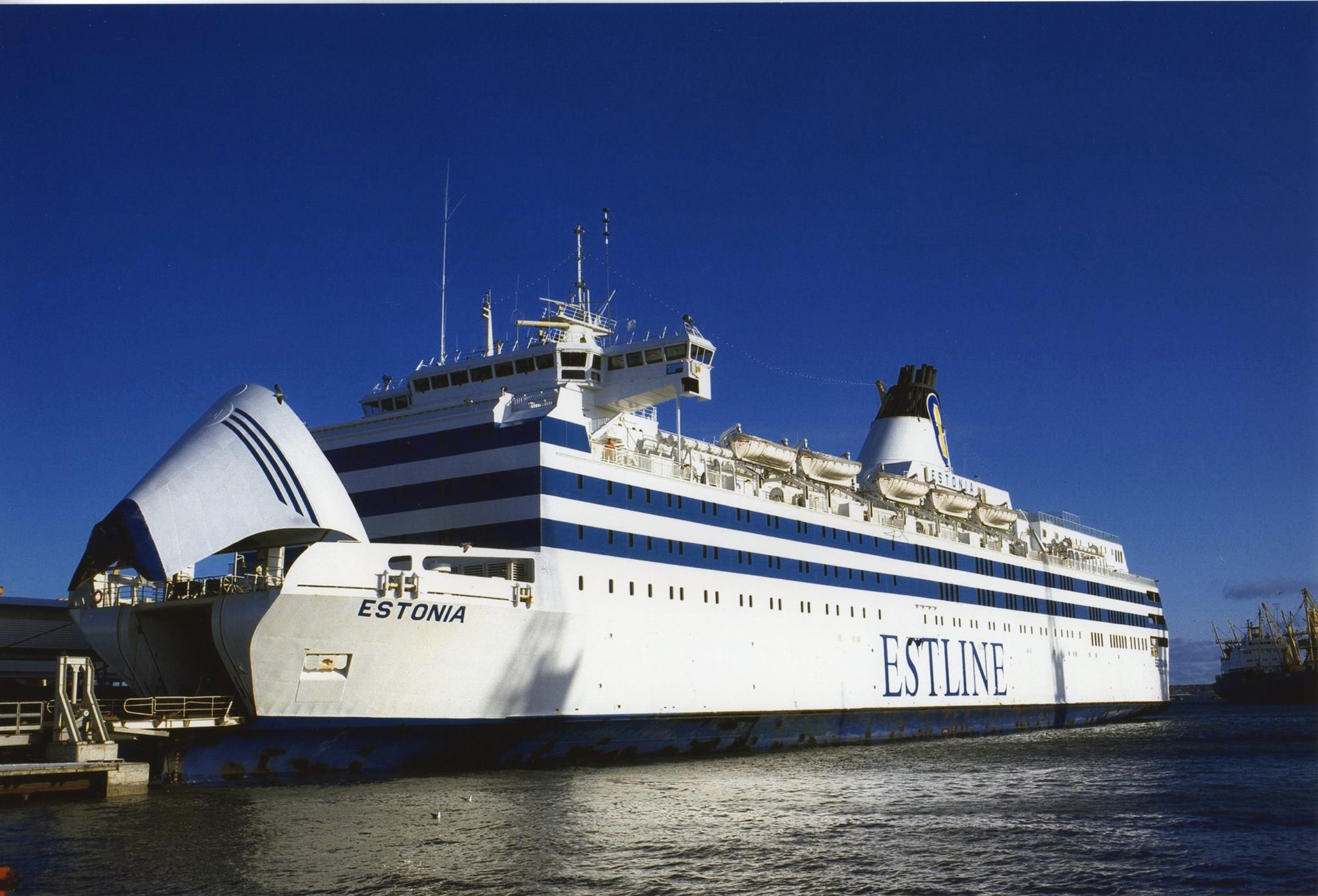 Estonia estonia