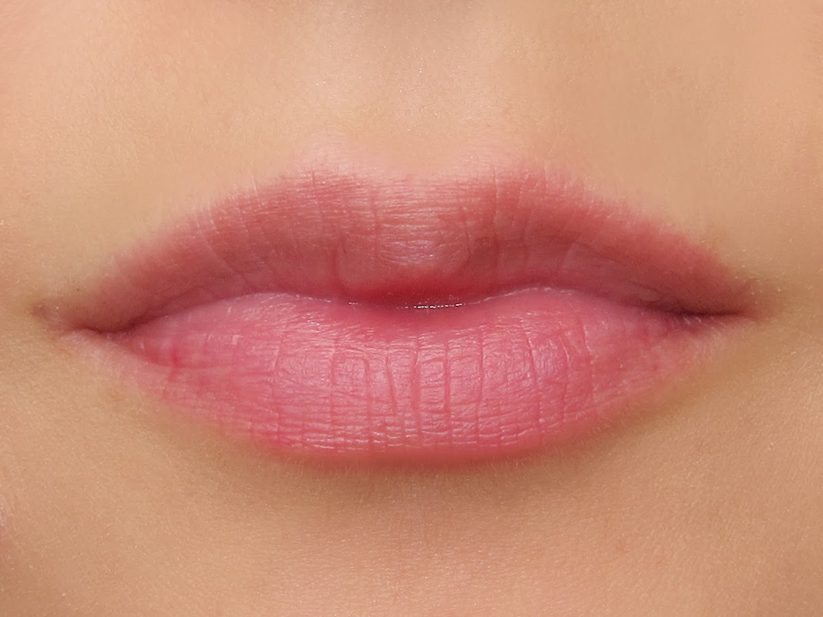 Maryam Maquillage: Lip Contouring Techniques for FULLER Lips VIDEO Tutorial