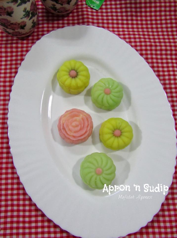 Apron 'n Sudip: Snow Skin Mooncake