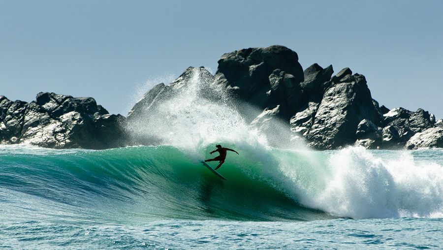 Offshore Winds: Offshore Winds' Most Amazing Surf Photos (round 2)
