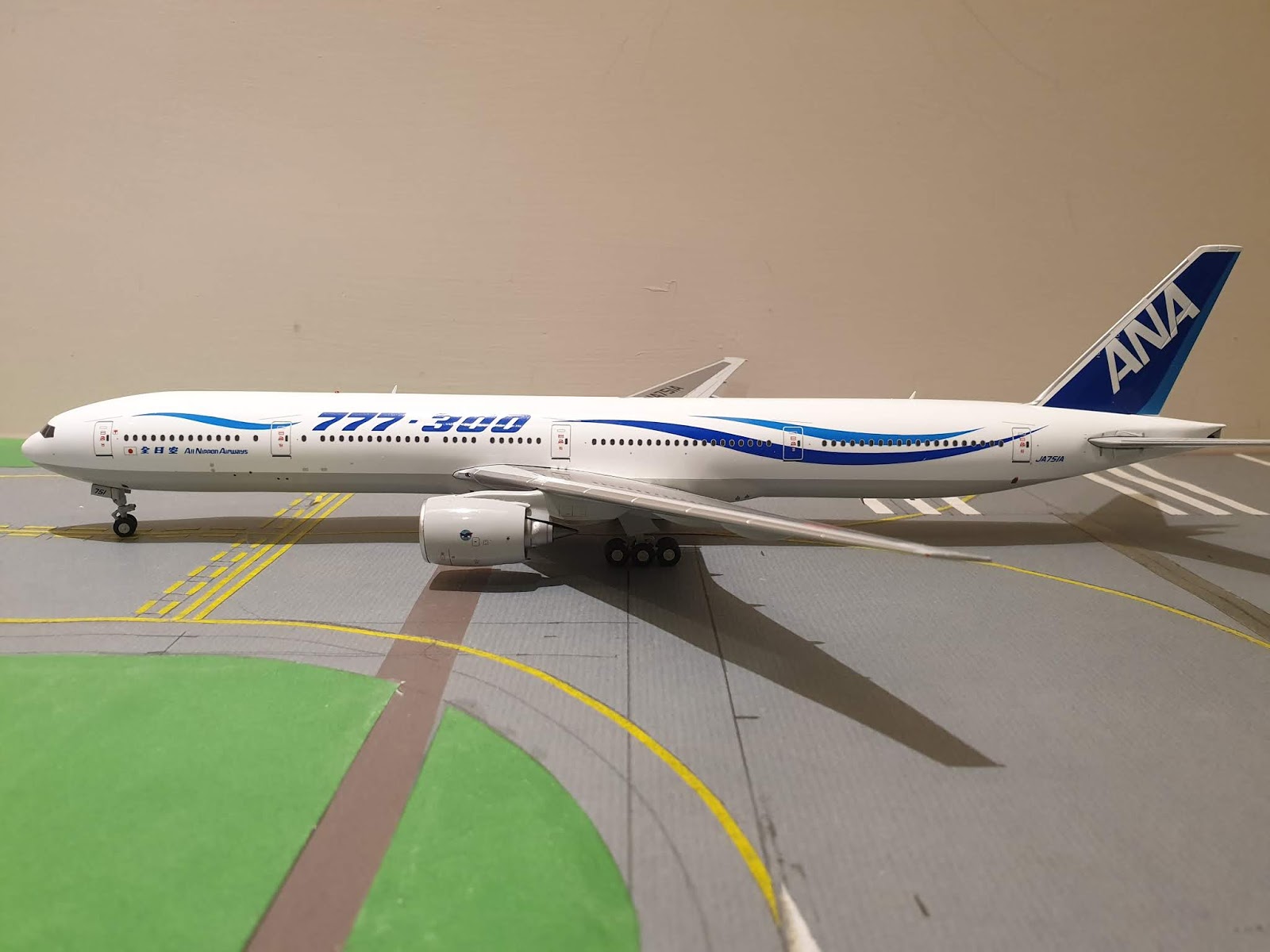 [JC wings(1/200)] 全日空(all nippon airways) 777-300 JA751A Waves Special ...