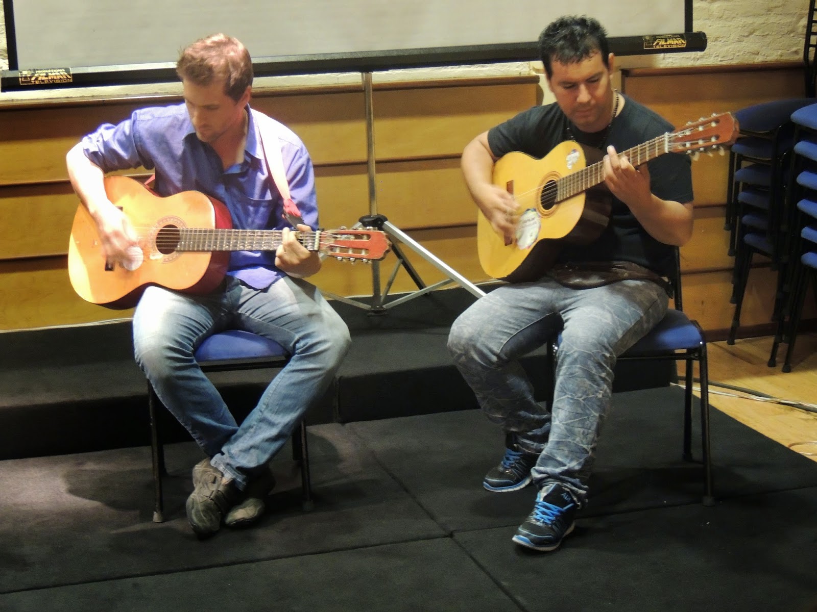 VERSOS COMPARTIDOS: PRESENTACIONES