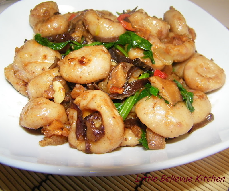 Little Bellevue Kitchen: Hakka Suan Pan Zi (算盘子)