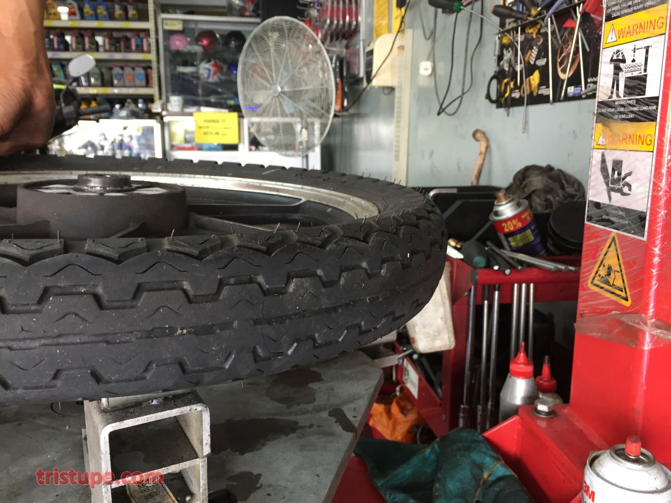 Pirelli Angel CiTy Motorbike Tires - Review ~ TRISTUPE.COM