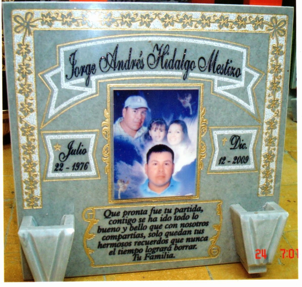 EL ETERNO DESCANSO: Decoración e Ilustraciones de Lapidas!!!