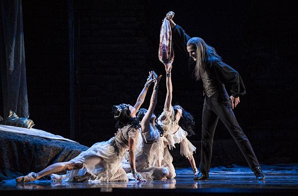 vintage gothic: Dracula the Ballet