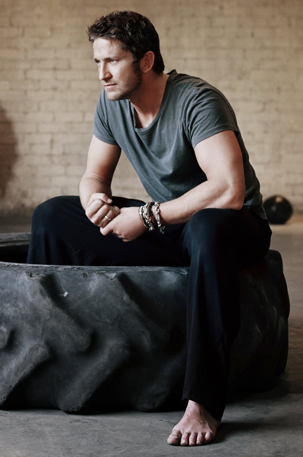 Gerard Butler ~ FEET Always