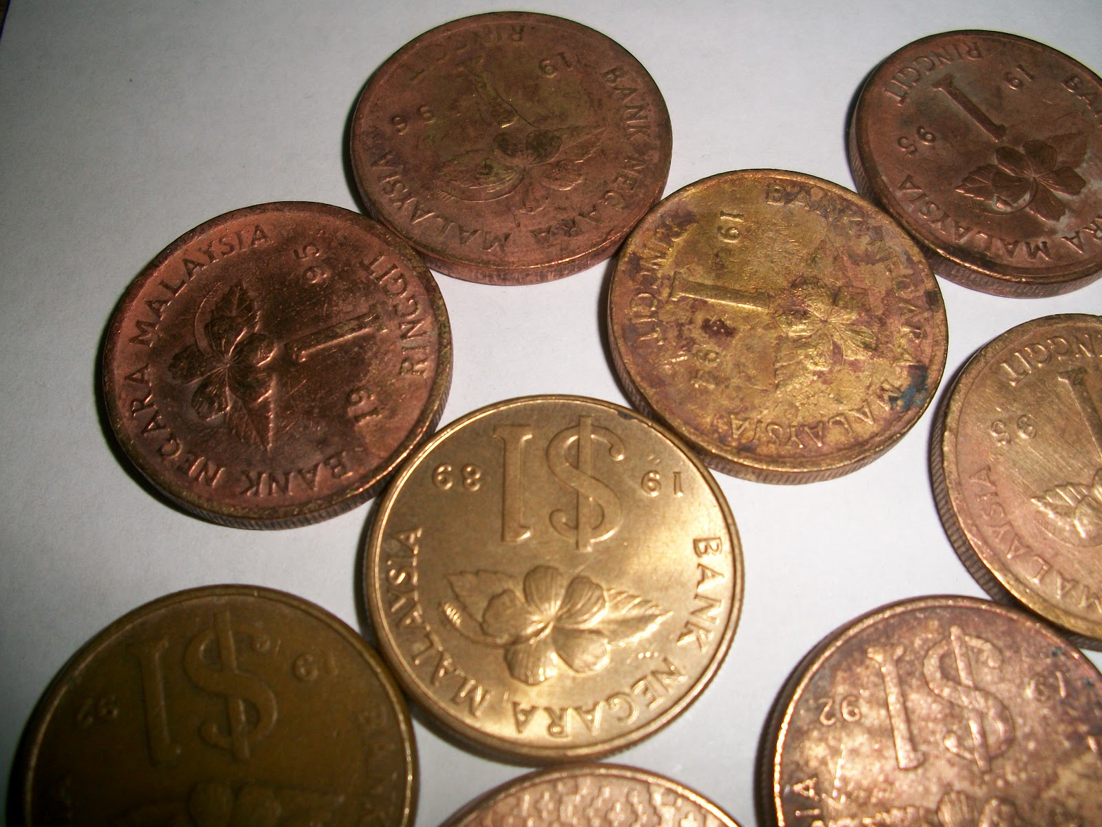 collectible items: 11 pieces RM1 Malaysia old coin (duit syiling keris ...