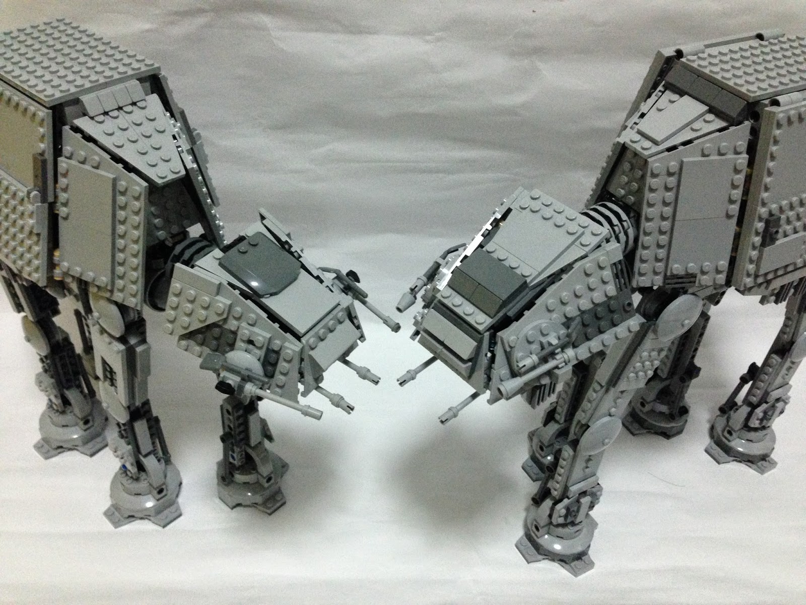 The Marriage of LEGO and Star Wars: Review: 75054 AT-AT (AT-ATs Shootout!)