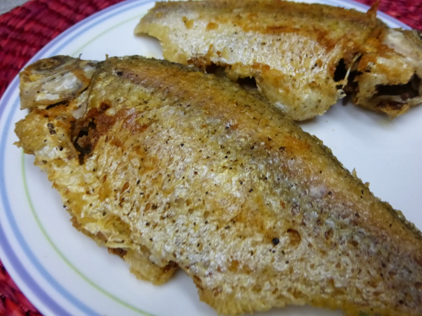 Daily happiness: Cá He (River-bard fish) chiên giòn