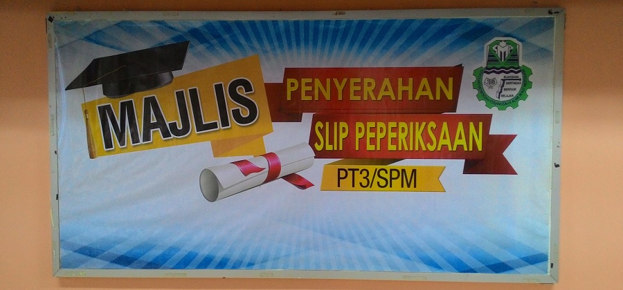 PENYERAHAN SLIP PEPERIKSAAN SPM 2016 ~ SMK ALMA