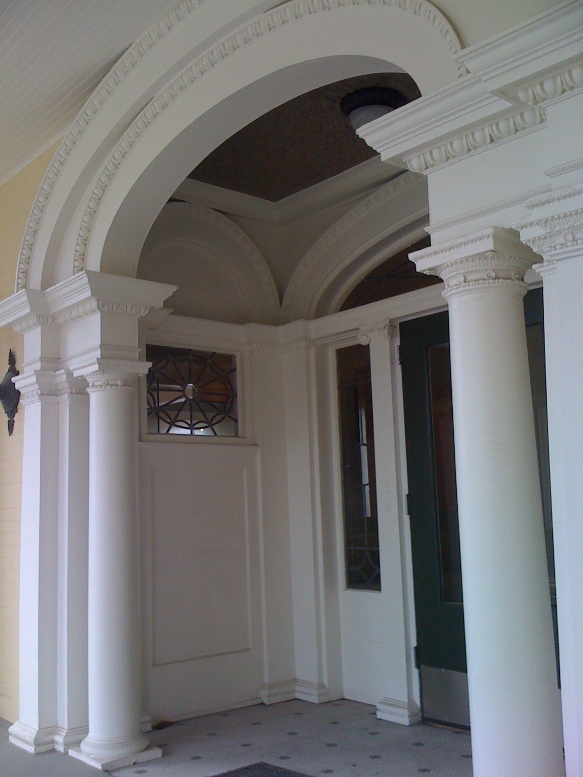 A Day in the Life of the Wood's: Snapshot #276: Wolf Krest Mansion