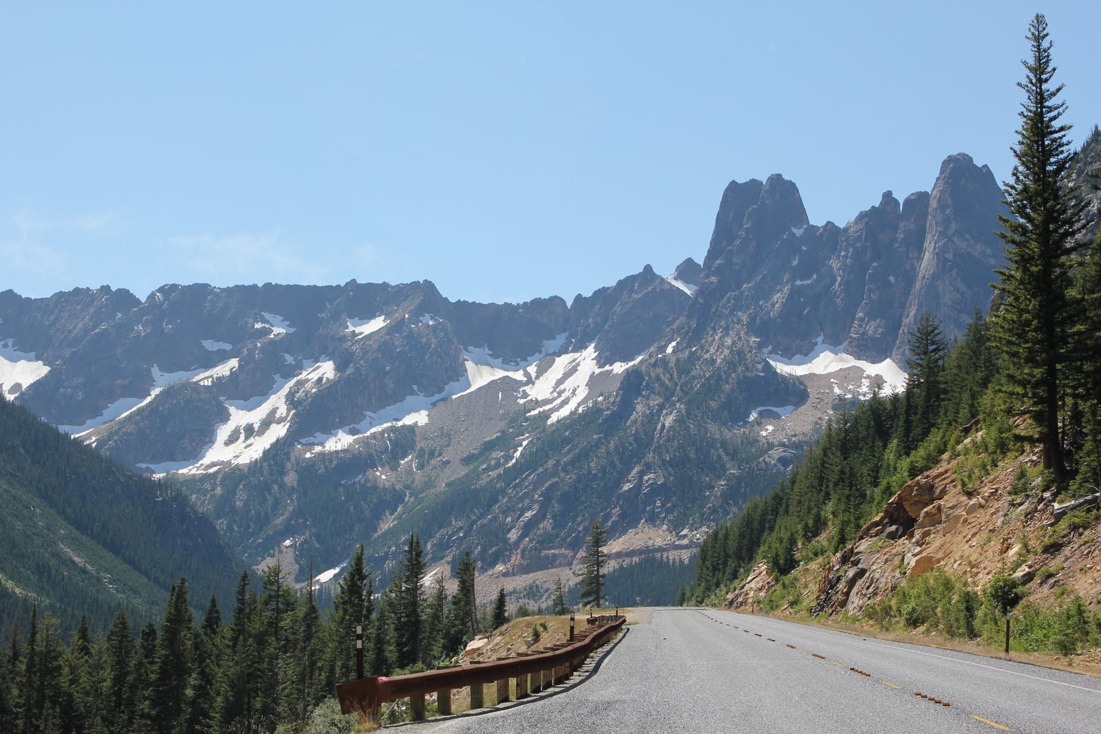 TRAINING WHEELS NOT INCLUDED: Washington Pass