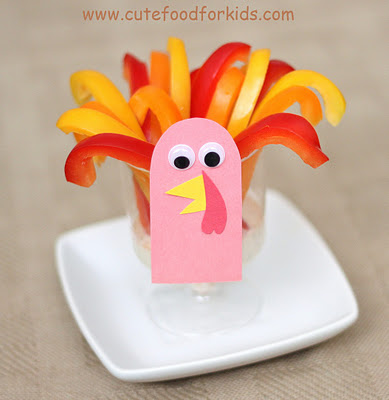 Be Different...Act Normal: Turkey Veggie Cup [Thanksgiving Food for Kids]