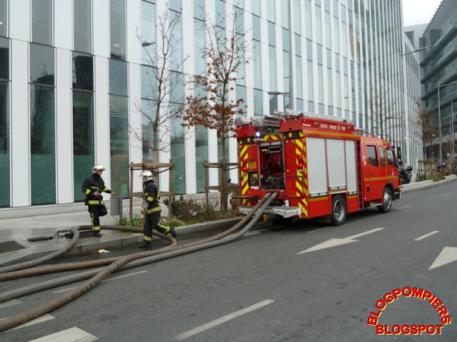 BLOG-POMPIERS: Incendie - Immeuble Basalte, Puteaux (La Défense 7)