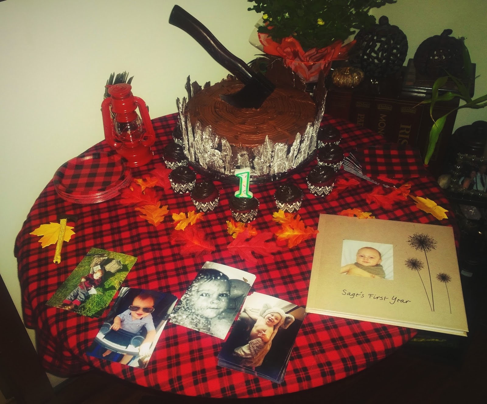 The Copper Kitchen: Plaid Party- Baby's 1st Birthday