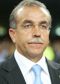 FUERA DEL ÁREA: "PROFESOR" TAPIA