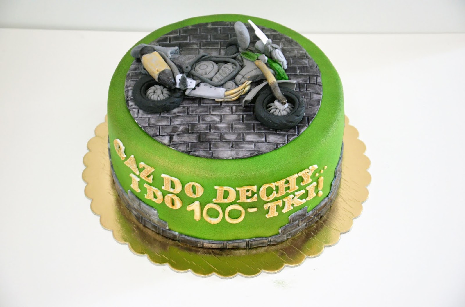 KolorowyLukier@gmail.com : Tort z motorem