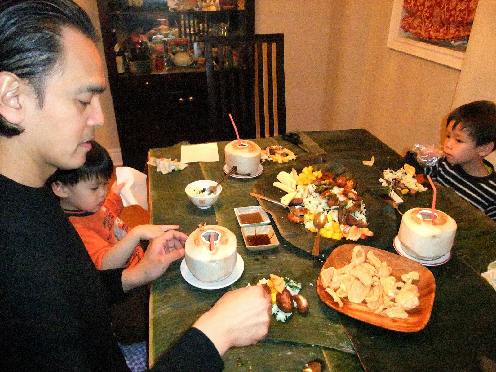 Susan's Savour-It!: Creating the Filipino "Kamayan" Eating with Your ...