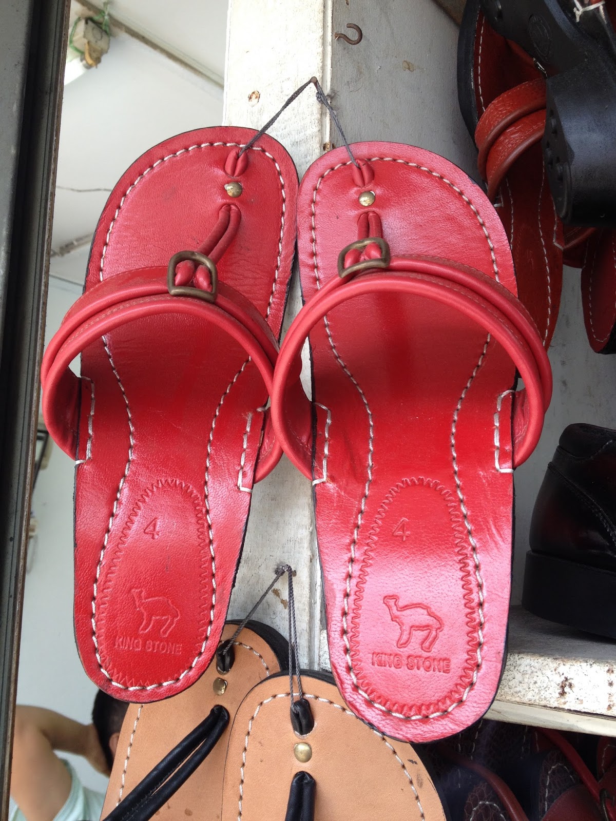 LUQ KRAF & BIZZ: Selipar Capal