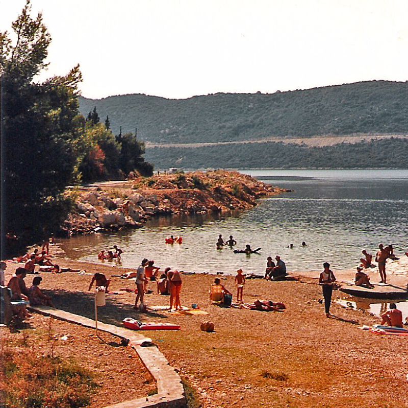 41 Fascinating Photos That Document Everyday Life of Yugoslavia in the ...