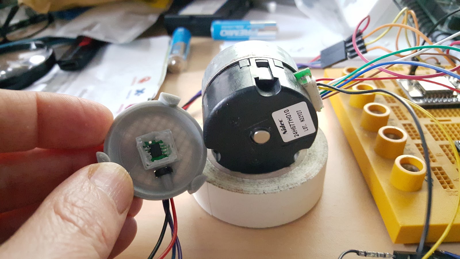 Self Balancing Reaction Wheel Nidec 24h Motor Difficulty 44 Off