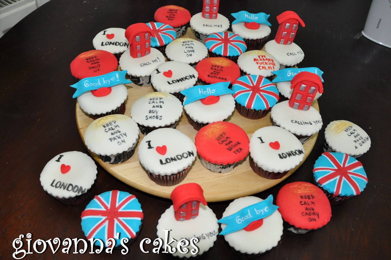 giovanna's cakes: Goodbye party cupcakes