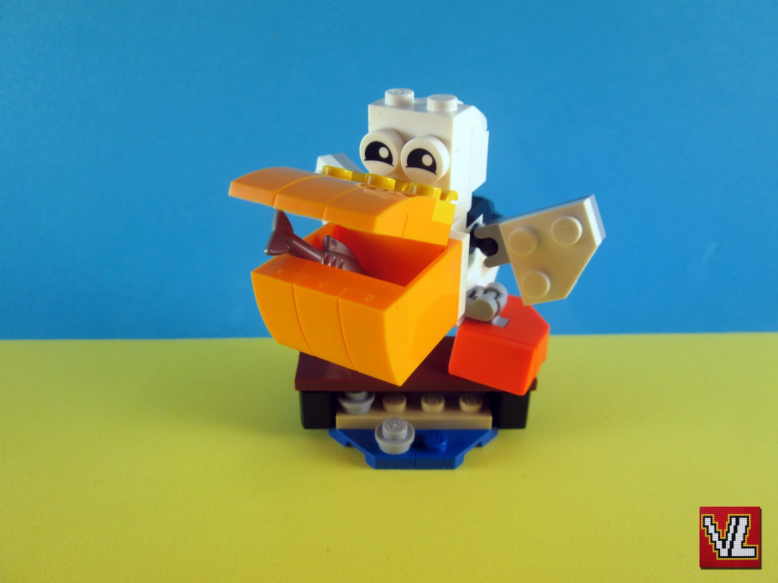 VIVOLEGO: Pelican