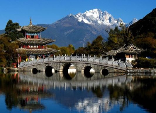 Sensasi Berada di Negeri China? Kunjungi Tempat Ini! - KabarWaras