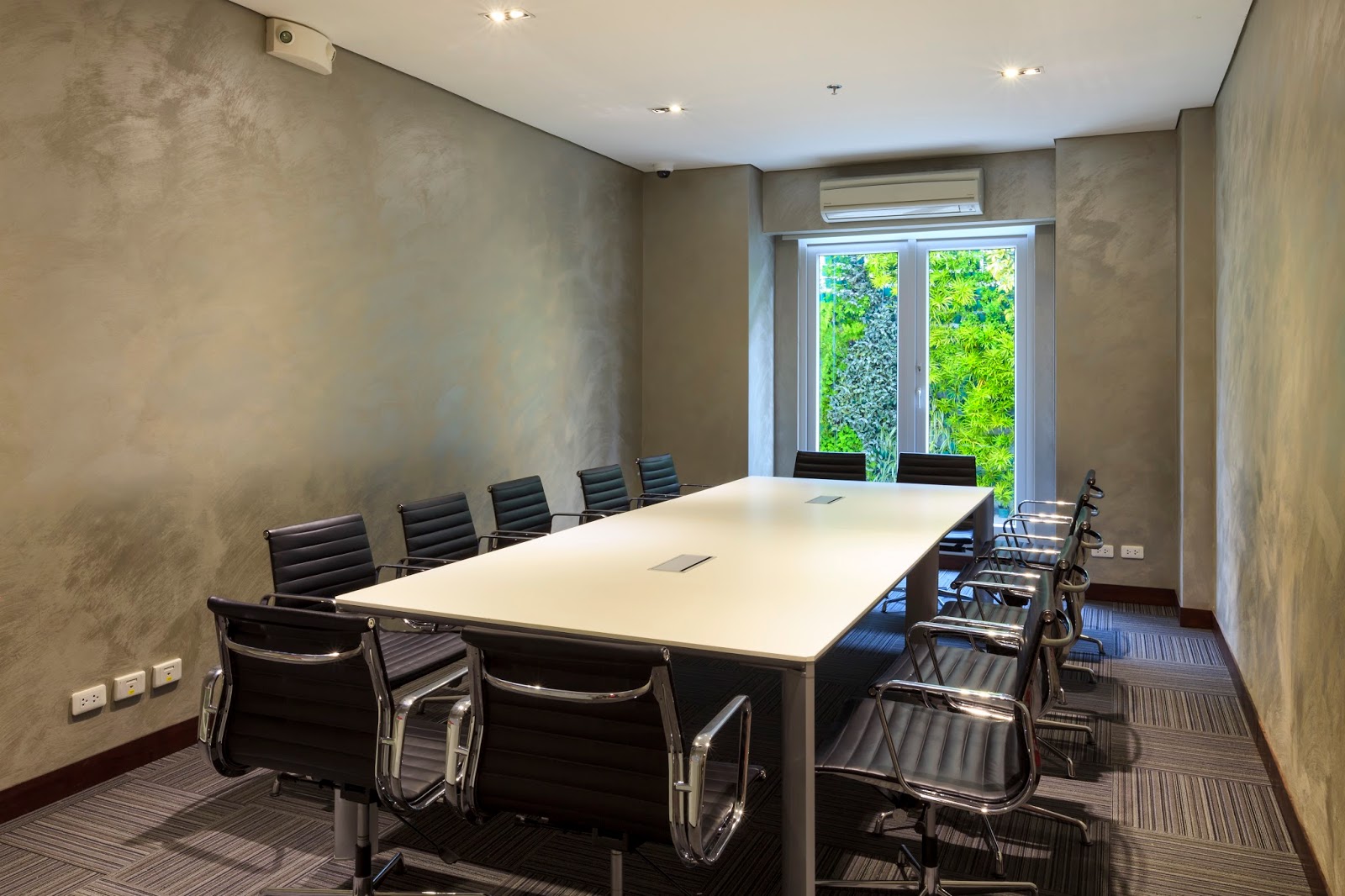 Manilatourist.Com: Microtel by Wyndham Acropolis : A Home Away From Home