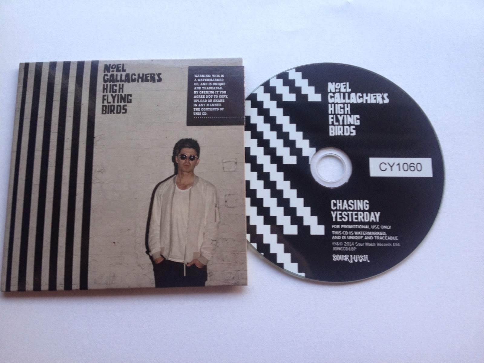 High Flying Birds Collector: Promo - Chasing Yesterday (UK)