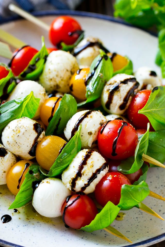 Pinchos Caprese